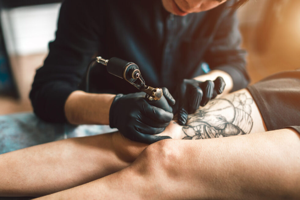 5 Reasons to Use a Numbing Cream Before a Tattoo | Emla