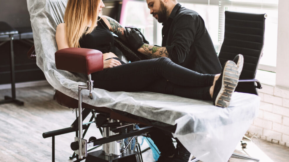 5 Reasons to Use a Numbing Cream Before a Tattoo | Emla